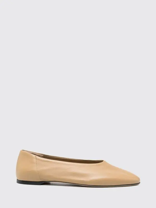 TOTEME Round-toe Ballet Flats In Smooth Leather - Beige