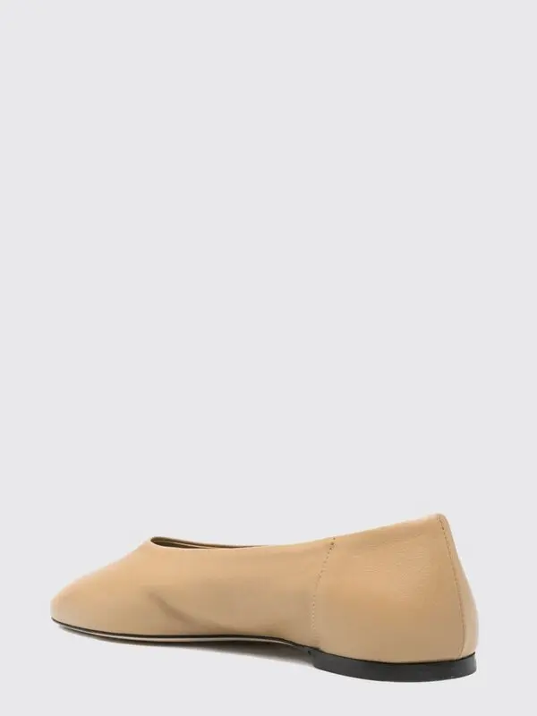 TOTEME Round-toe Ballet Flats In Smooth Leather - Beige