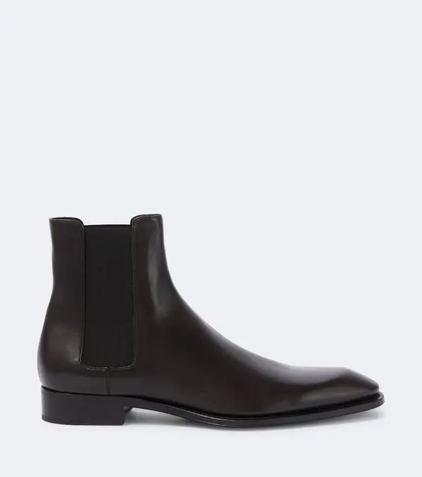 Saint Laurent Aurelien Leather Chelsea Boots
