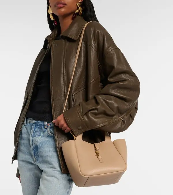 Saint Laurent Le 5 À 7 Baby Bea Leather Top-handle Bag - Beige