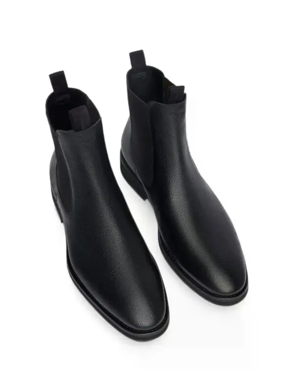 TOM FORD Grainy Leather Chelsea Boots