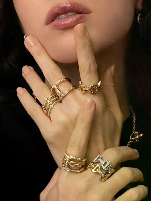 Hoorsenbuhs Tri-link Diamond Ring