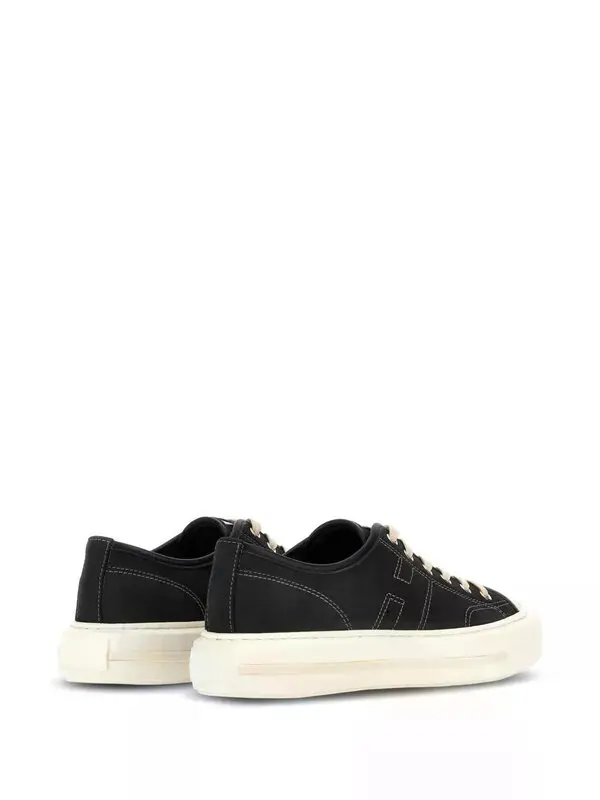 Hogan Rebel Sneakers