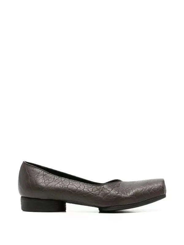 UMA WANG Crinkled-effect Square-toe Pumps
