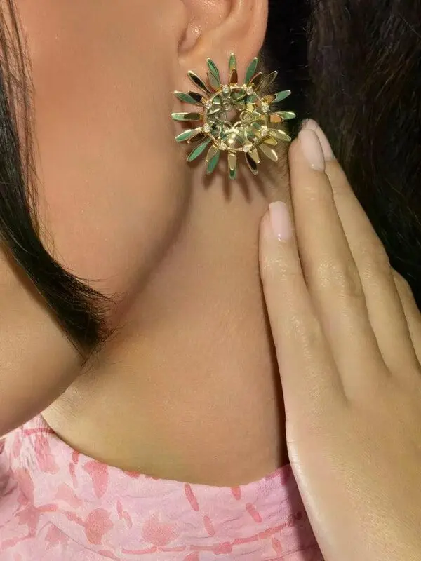 CAROL KAUFFMANN Mandala Diamond Earrings - Gold