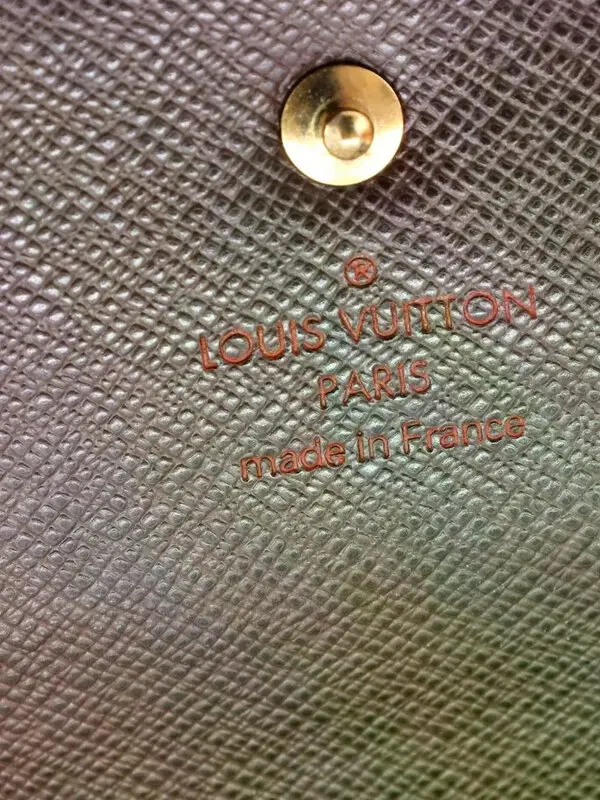 LOUIS VUITTON Sarah Wallet Damier Compact Small Wallets