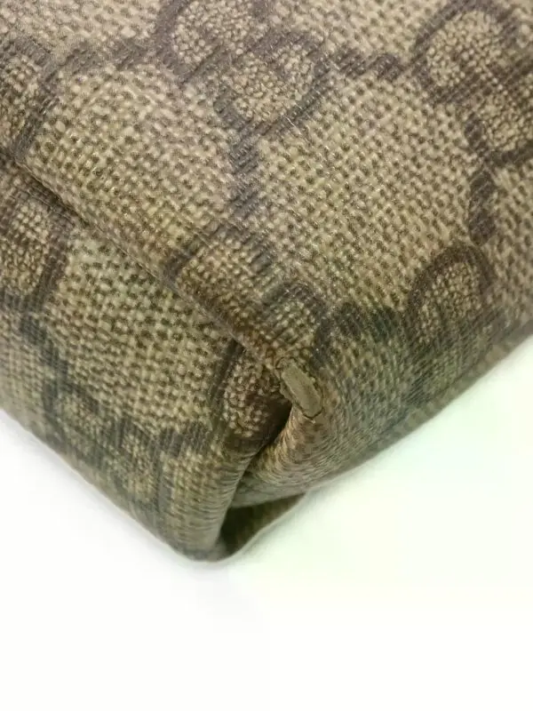 Gucci 2000s Gg Supreme Canvas Shoulder Bag