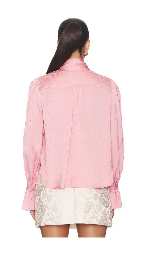 Rixo Evanora Top In . Also