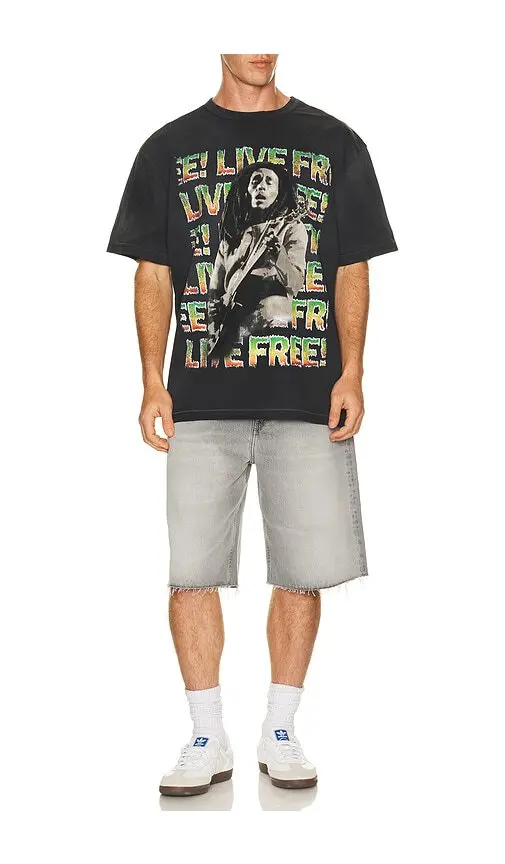 BARRIERS WORLDWIDE Irie Tee In . Also