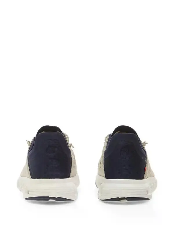 On Cloud 6 Coast Sneakers