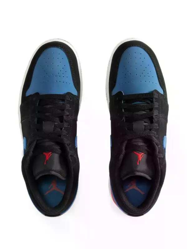 JORDAN Air 1 Low Shoes
