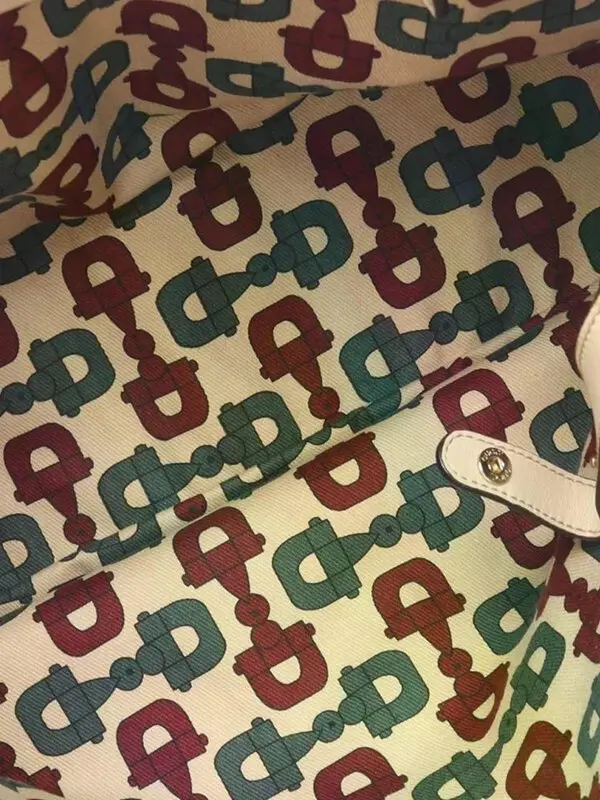 Gucci Horsebit Pelham Shoulder Bag - White