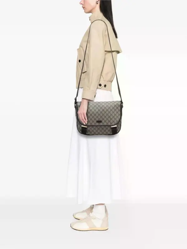 Gucci Gg Supreme Crossbody Bag