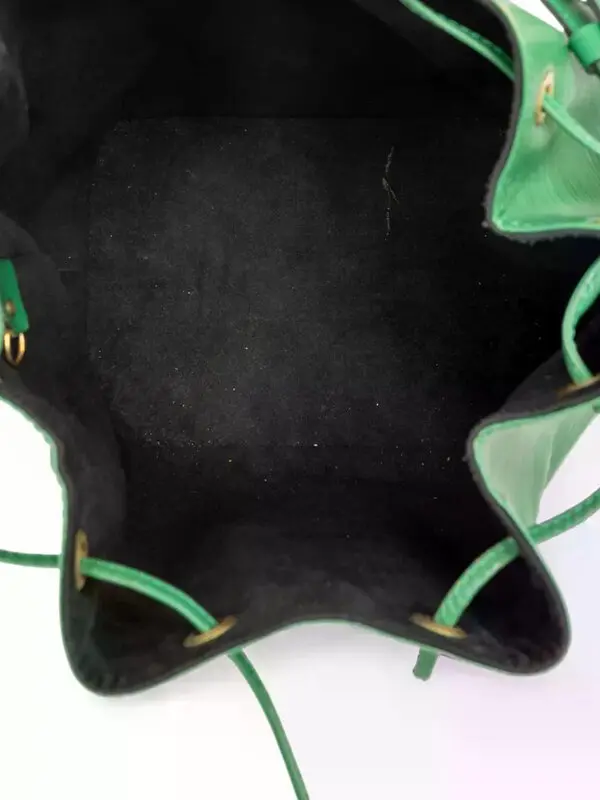 LOUIS VUITTON Epi Petit Noe Bucket Bag - Green