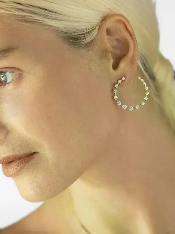 JADE TRAU Crescent Diamond Hoop Earrings