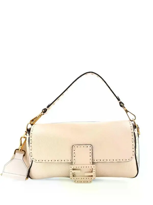 Fendi Selleria Baguette Nm Bag Leather Medium Shoulder Bag - Neutrals