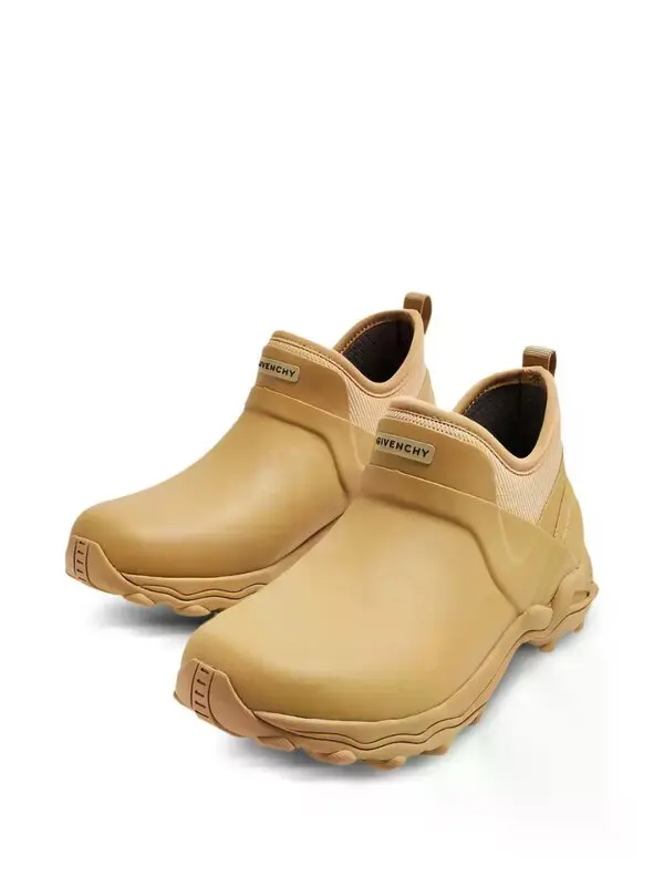 Givenchy Bogs Rubber Chelsea Boots