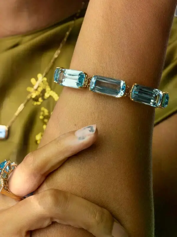 Goshwara London Blue Topaz And Diamond Bracelet In 18k Yellow