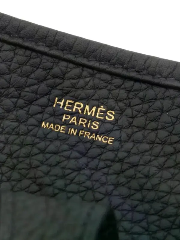 Hermès Clemence Evelyne Iii 29 Crossbody Bag - Black
