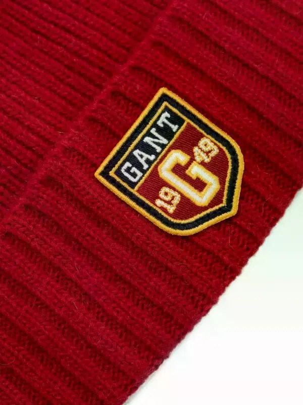 Gant Logo-patch Ribbed-knit Beanie Hat