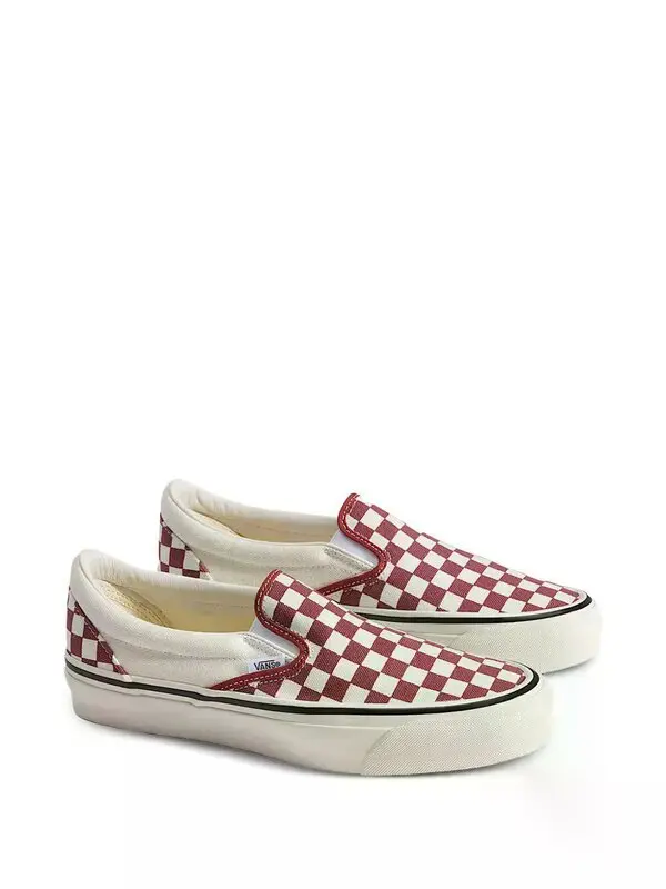 VANS Premium Classic Slip-on Shoes - Red