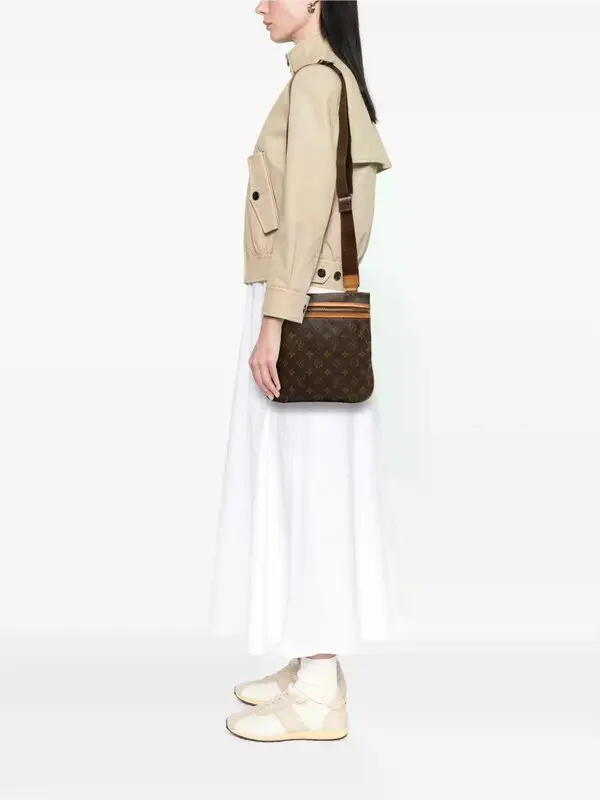 LOUIS VUITTON 2010 Monogram Bosphore Pochette Crossbody Bag