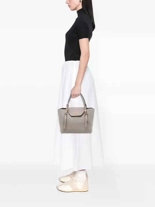 Prada 2013-2026 Vitello Phenix Satchel