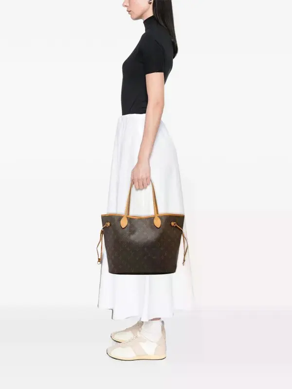LOUIS VUITTON 2008 Monogram Neverfull Mm Tote Bag