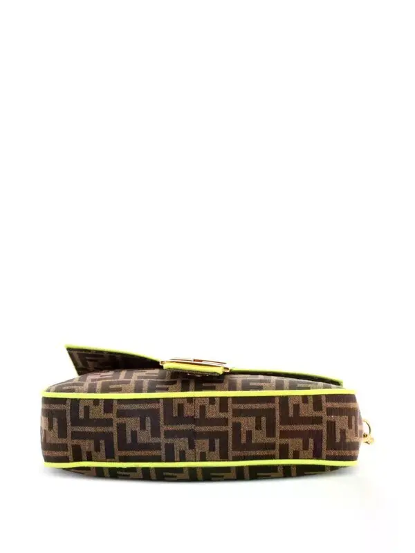 Fendi Baguette Nm Zucca Canvas Medium Shoulder Bag