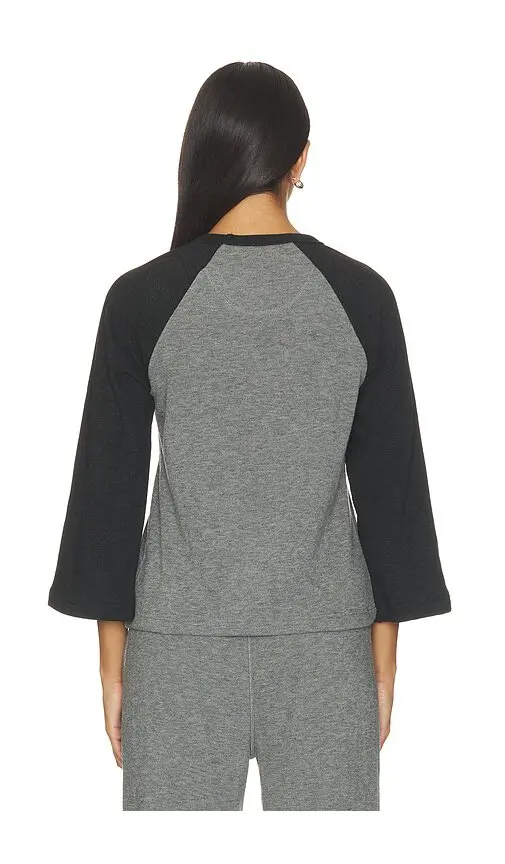 BOBI Color Block 3/4 Sleeve Raglan In . Also