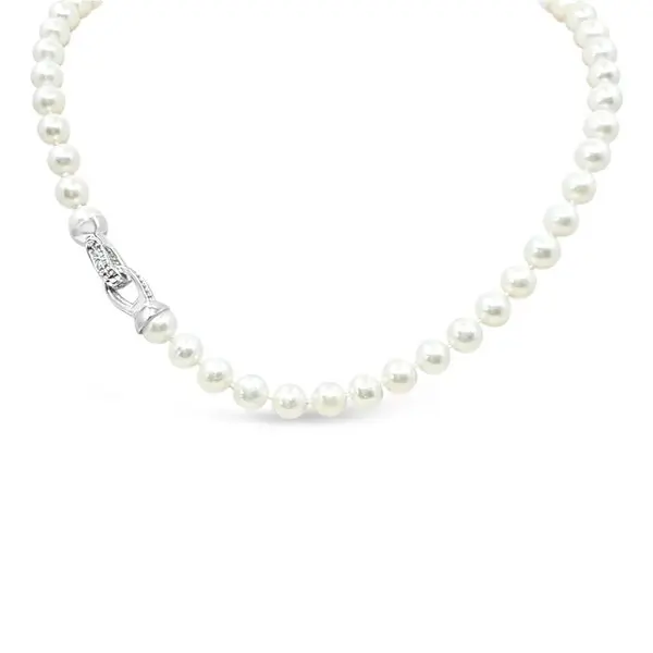 LUTIRO Freshwater Pearls Necklace With Clasp