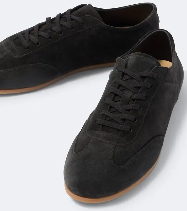 COMMON PROJECTS Driving Suede Sneakers