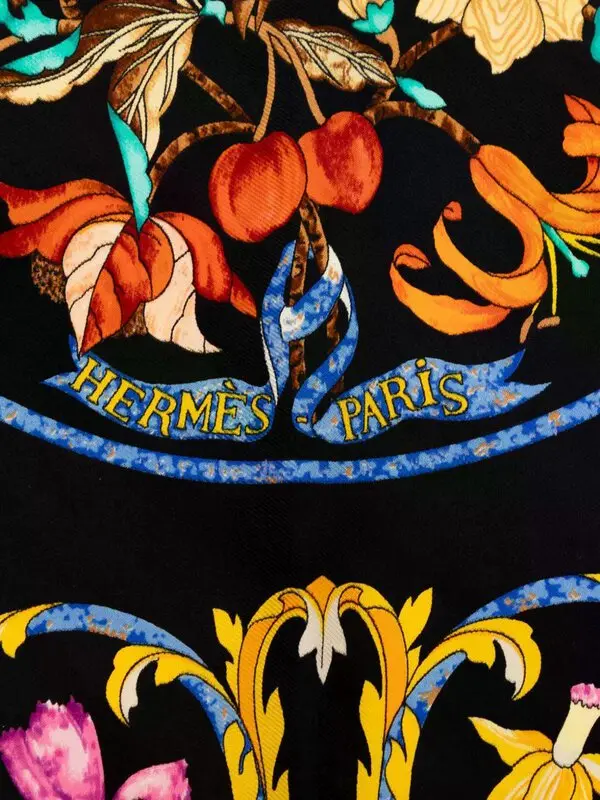 Hermès 1980-2010 Pierres D Orient Et D Occiden Silk Scarf 90 Scarves - Black