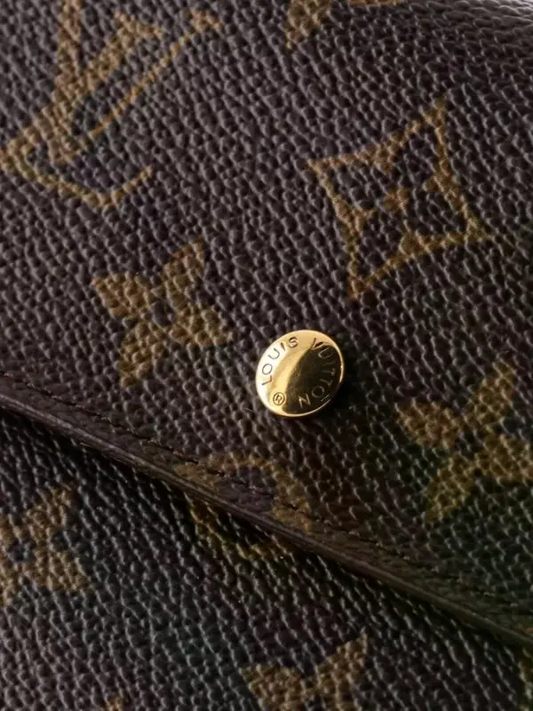 LOUIS VUITTON Porte Tresor International Wallet Monogram Canvas Small Wallets