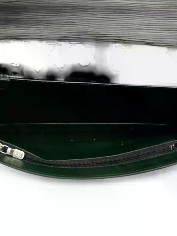 LOUIS VUITTON Epi Leather Business Bag With Push Lock Closure