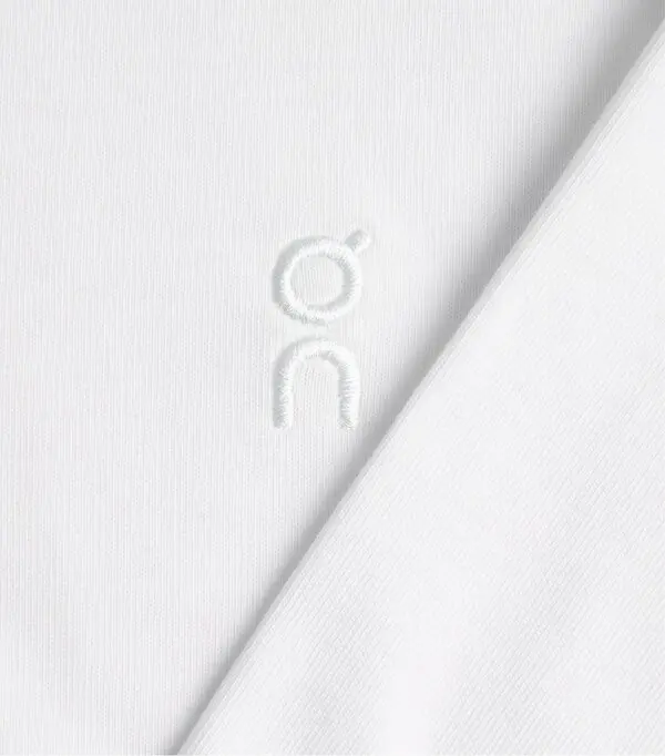 On Cott Club Collective T-shirt