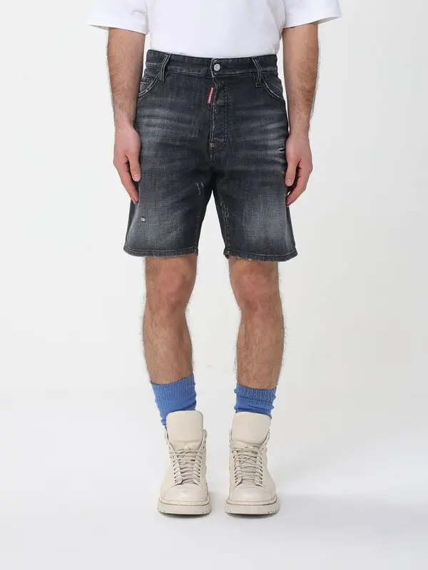 Dsquared2 Shorts Colour