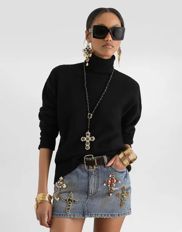 Dolce & Gabbana Wool Turtleneck Pullover Collection