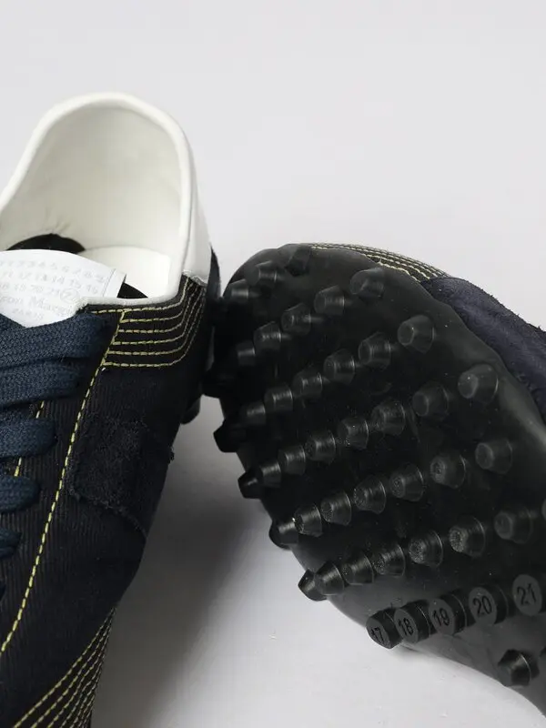 MAISON MARGIELA Trainers Colour