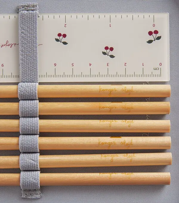 KONGES SLOJD Swan Clover Pencil Case