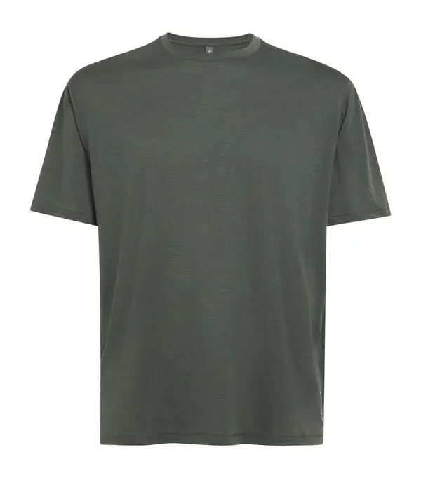 Vuori Terrain T-shirt