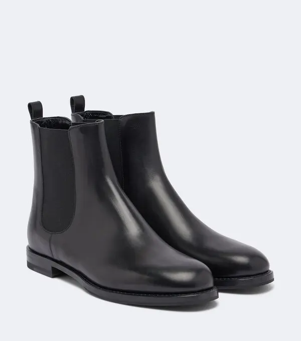 Manolo Blahnik Leather Chelsea Boots
