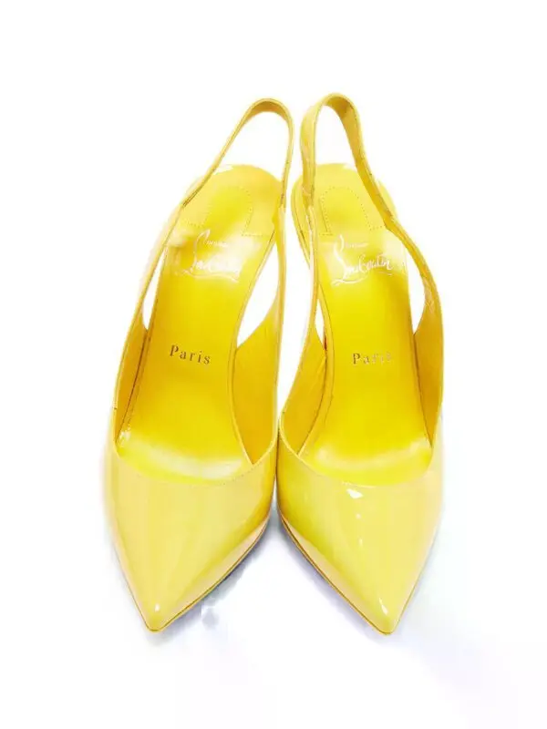 CHRISTIAN LOUBOUTIN Hot Chick Wave-edge Pumps