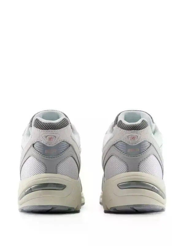 NEW BALANCE 880r Abzorb Sneakers
