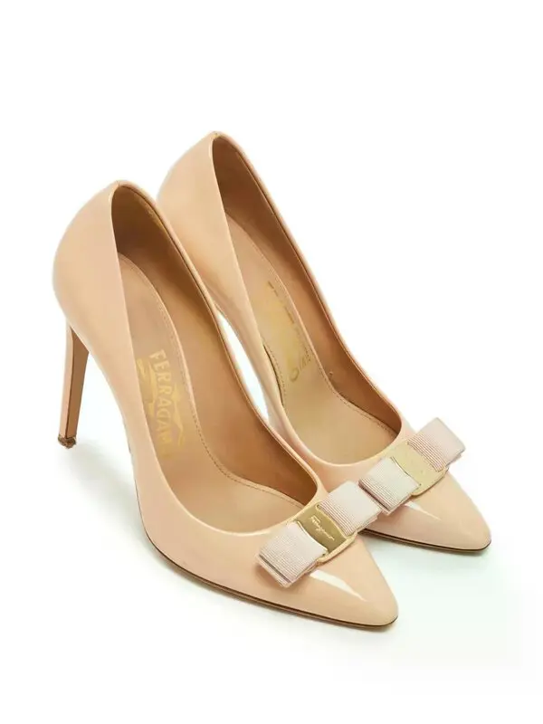 FERRAGAMO Vara Pumps