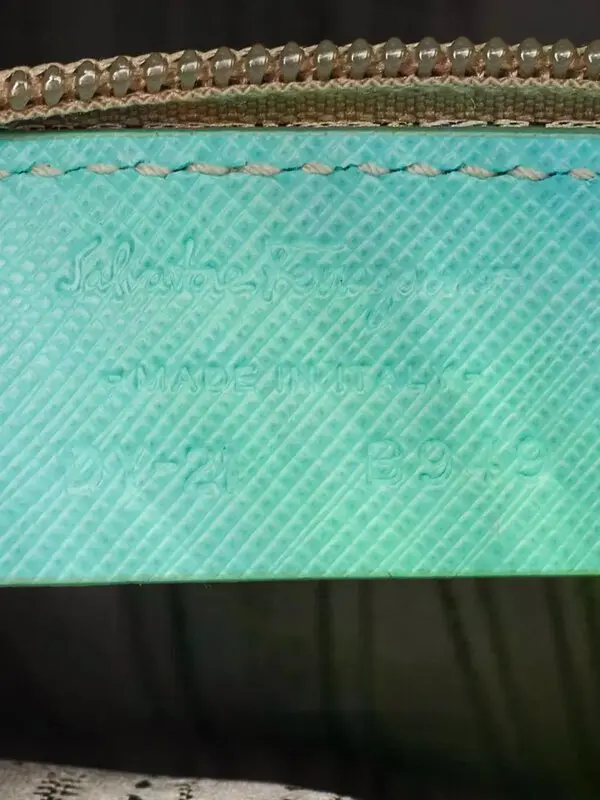 FERRAGAMO Medium Briana Gancini Handbag