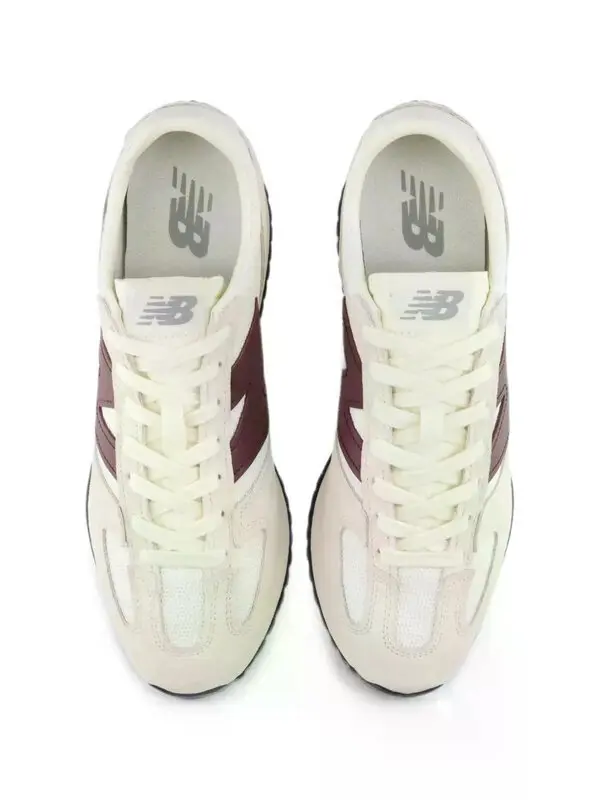 NEW BALANCE 471 Logo-patch Sneakers