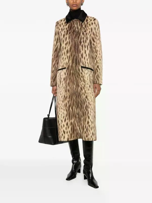 FORTE_FORTE Animal-print Contrast-collar Coat
