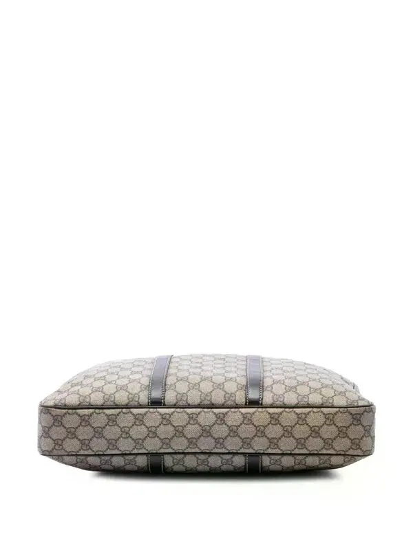 Gucci 2016-2026 Gg Supreme Business Bag