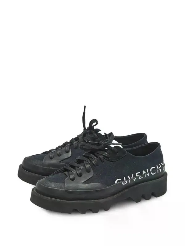 Givenchy Clapham Lace-up Sneakers